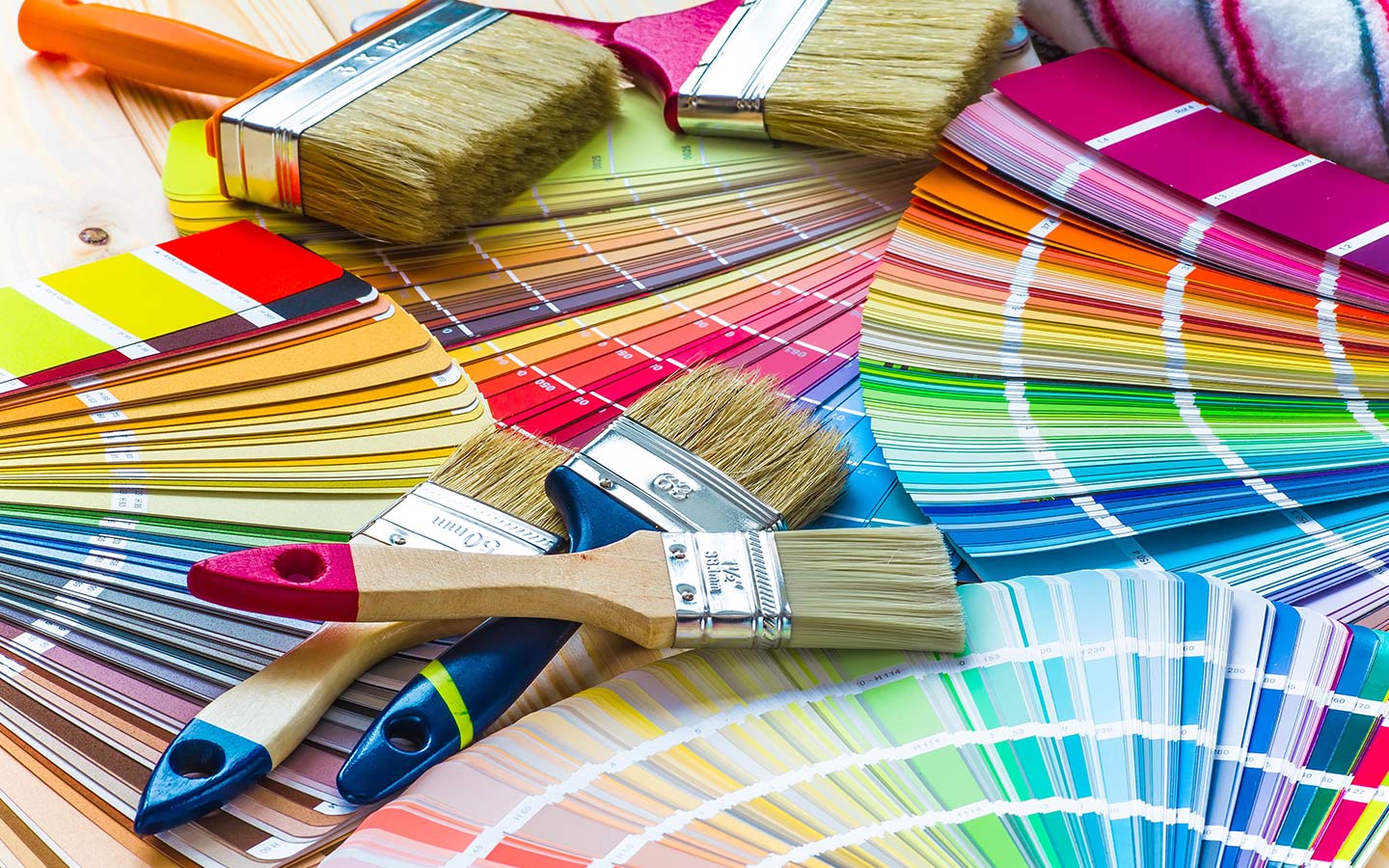 Pros and Cons of Choosing a Good Paint Brand in Pakistan | Zameen Blog