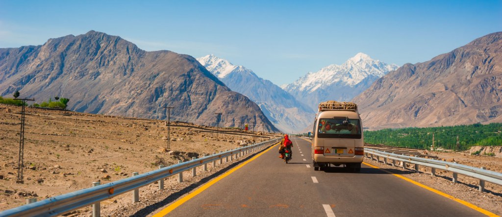 5 Must Take Road Trips in Pakistan for Everyone | Zameen Blog