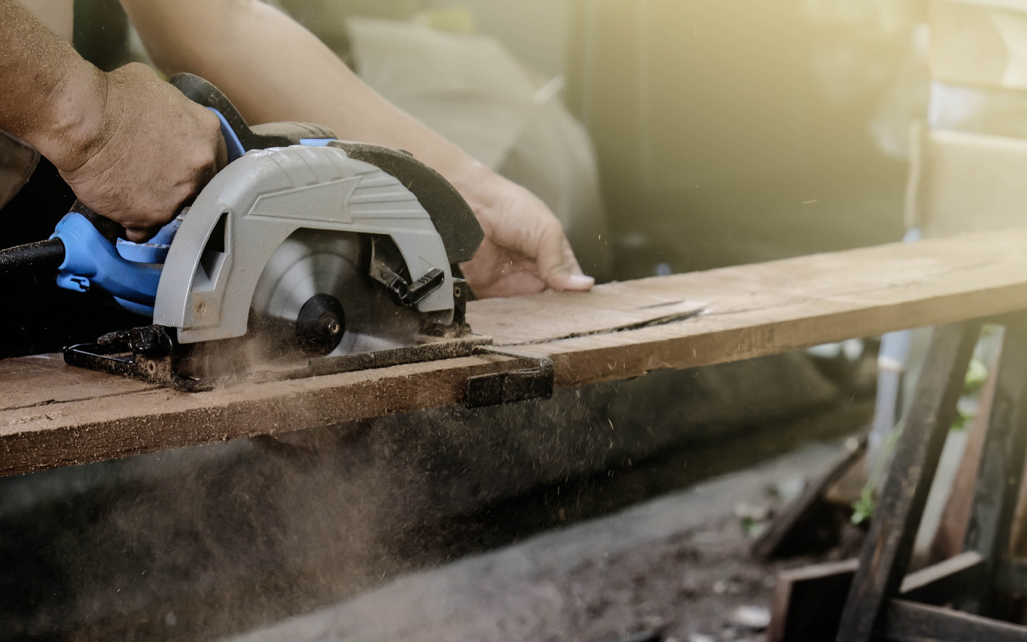 Avoid These 6 Common DIY Mistakes | Zameen Blog