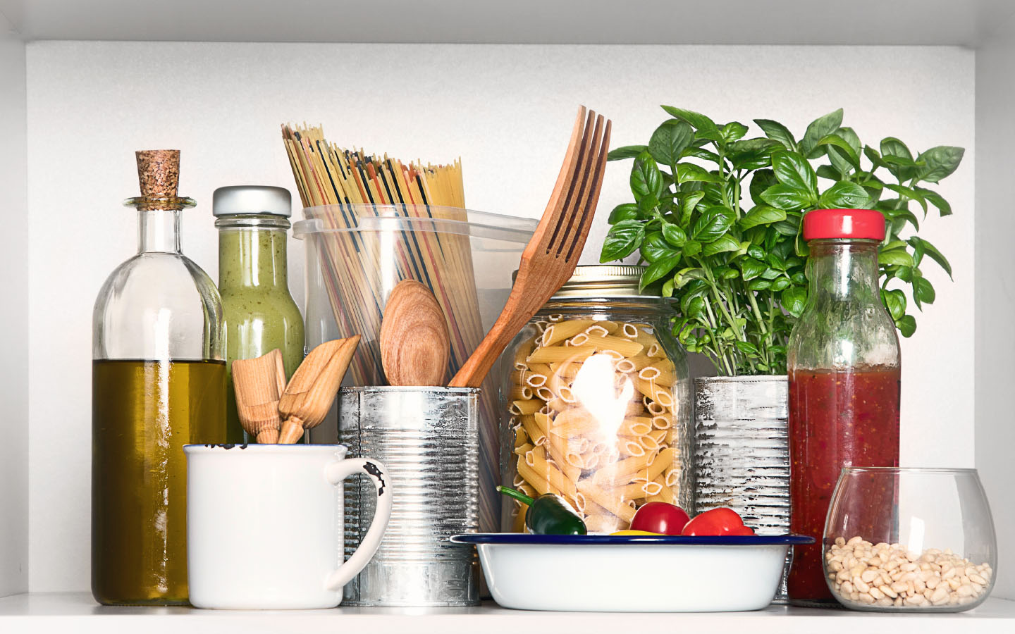 Tips to Pack Your Kitchen for a Move | Zameen Blog