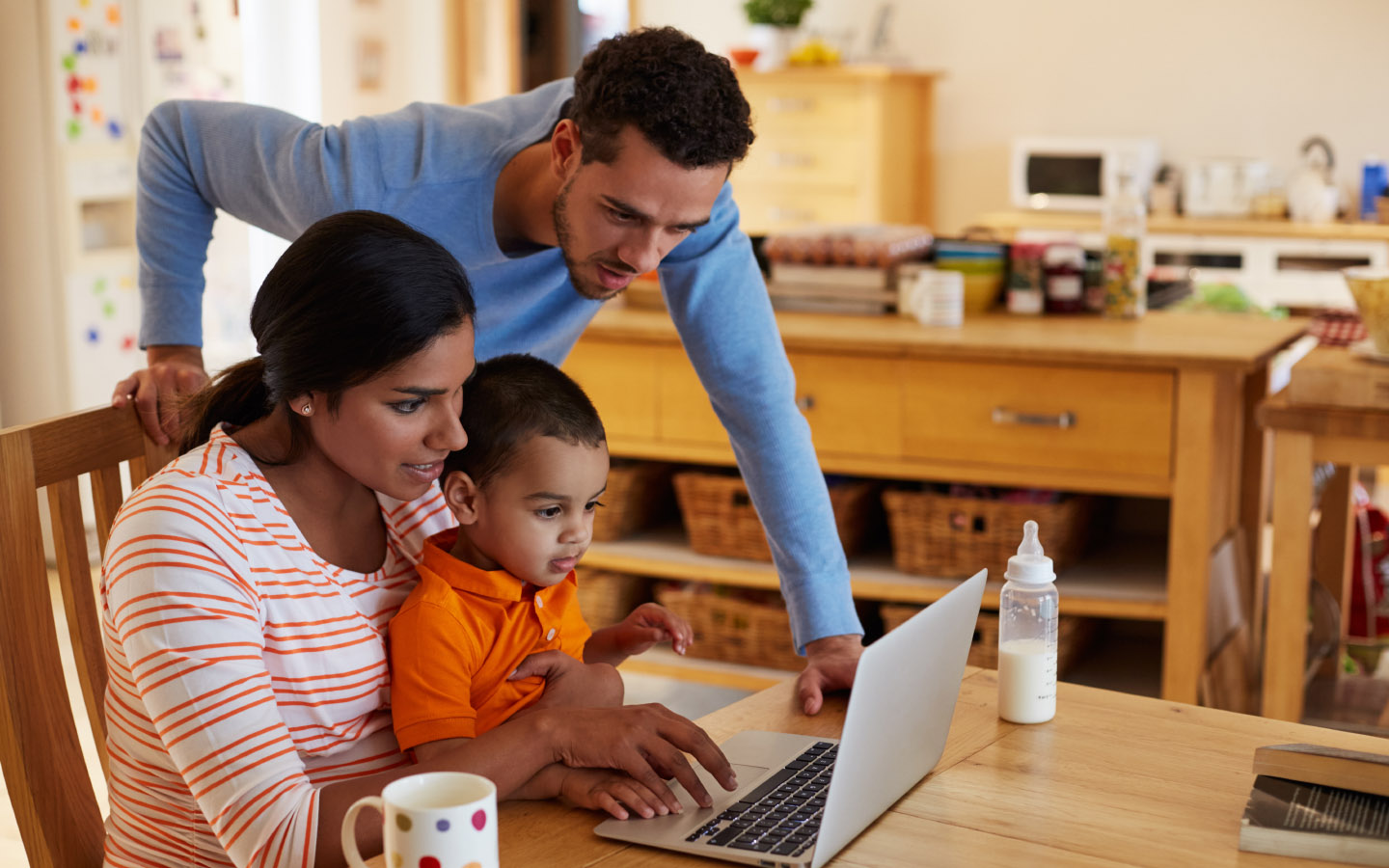 Tips to Declutter your Home in a Weekend | Zameen Blog