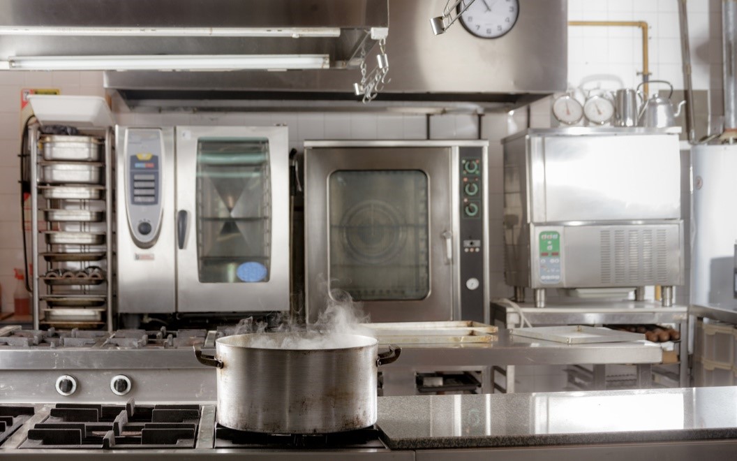 Ways to Get Started on Commercial Kitchen Design | Zameen Blog