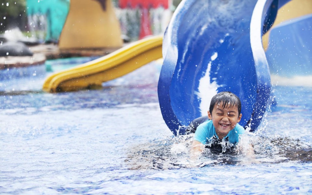 Best Water Parks in Karachi | Zameen Blog
