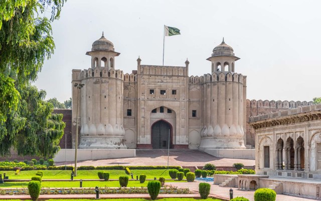 List of Historical Forts in Pakistan That You Must Visit | Zameen Blog
