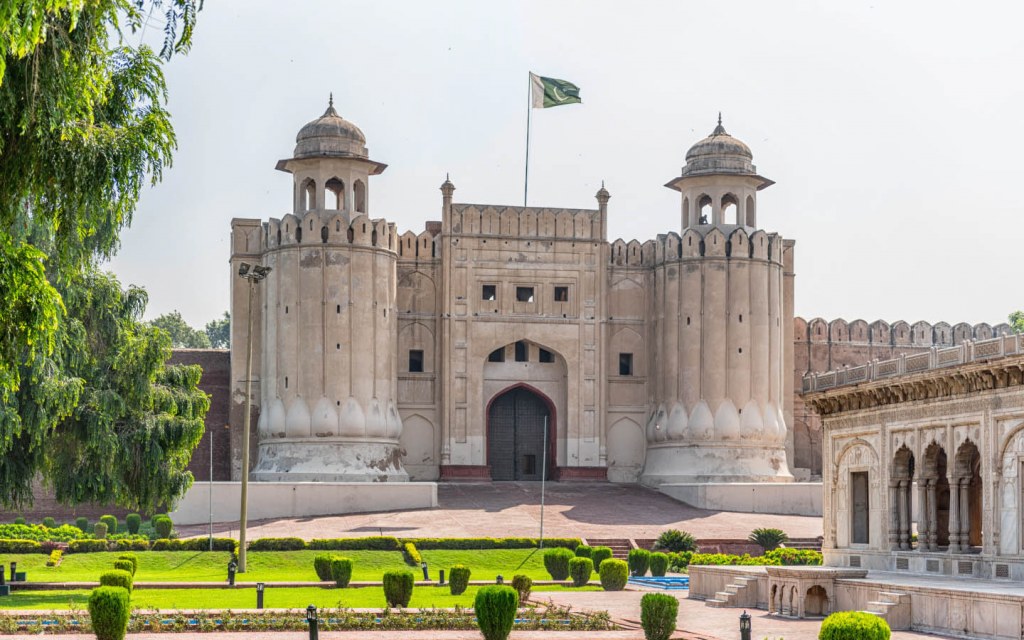 Top 10 Amazing Places to Visit in Lahore | Zameen Blog