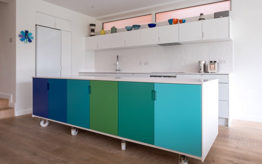 10 DIY Home Decorating Hacks for Renters | Zameen Blog