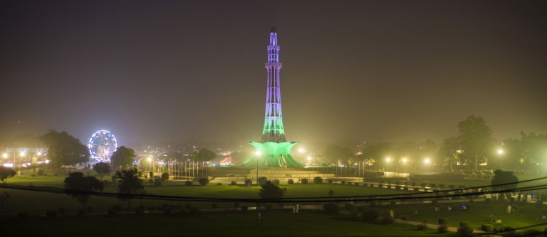 7 Amazing Places to Visit in Lahore with Family | Zameen Blog