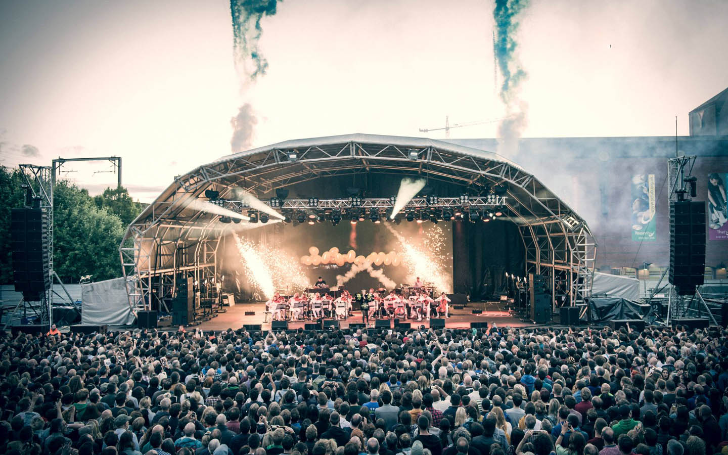 20 Awesome Summer Festivals Around the World | Zameen Blog