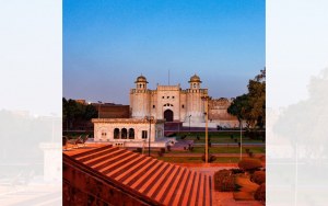 Lahore Fort: History, Facts & More! | Zameen Blog