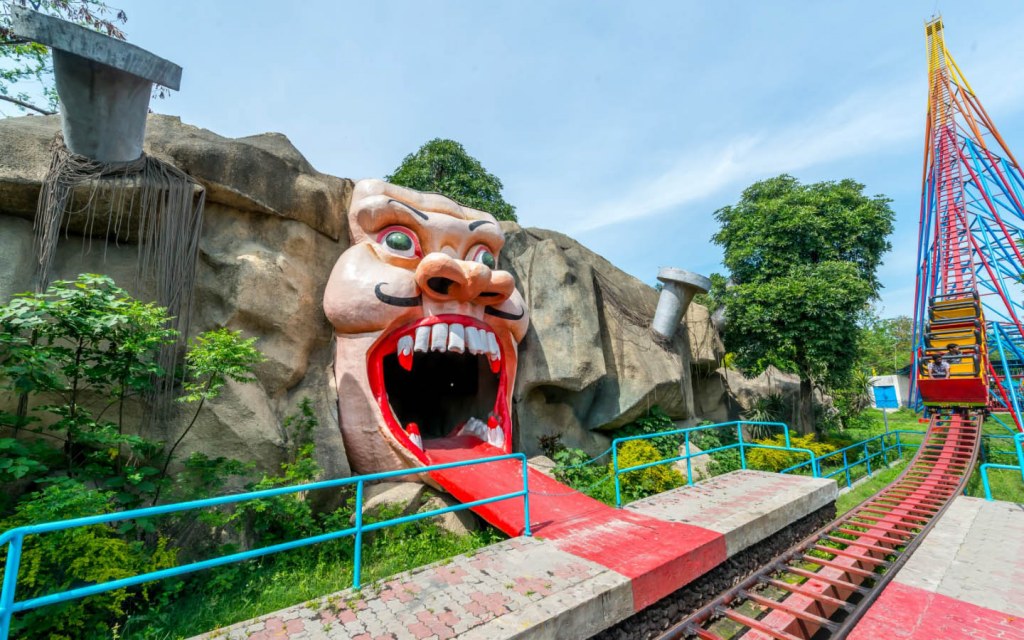 7 Amazing Places to Visit in Lahore with Family | Zameen Blog