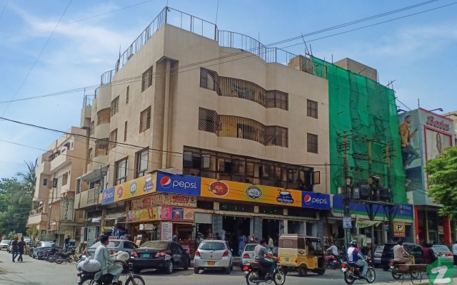 Living in PECHS Karachi: Facilities, Housing & More! | Zameen Blog