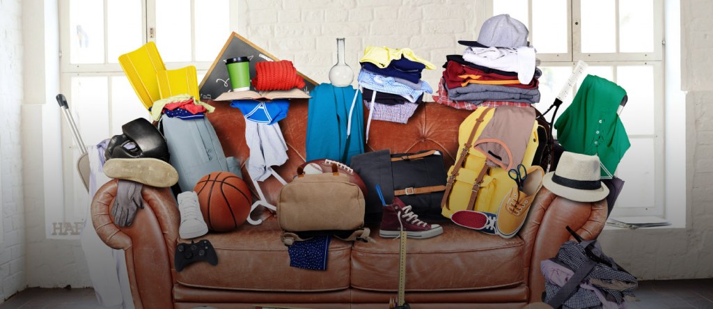 How to Overcome Hoarding and Organise Your Home | Zameen Blog