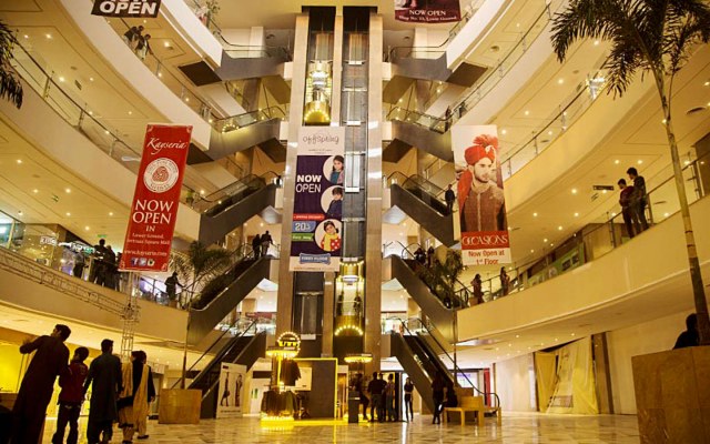 3 of the Best Shopping Malls in Lahore | Zameen Blog