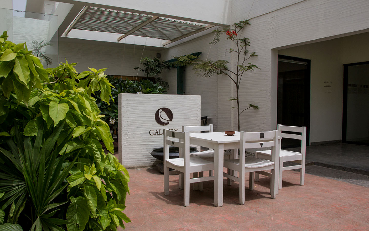 Fine Dining Restaurants in Karachi: Okra, Sakura & More | Zameen Blog