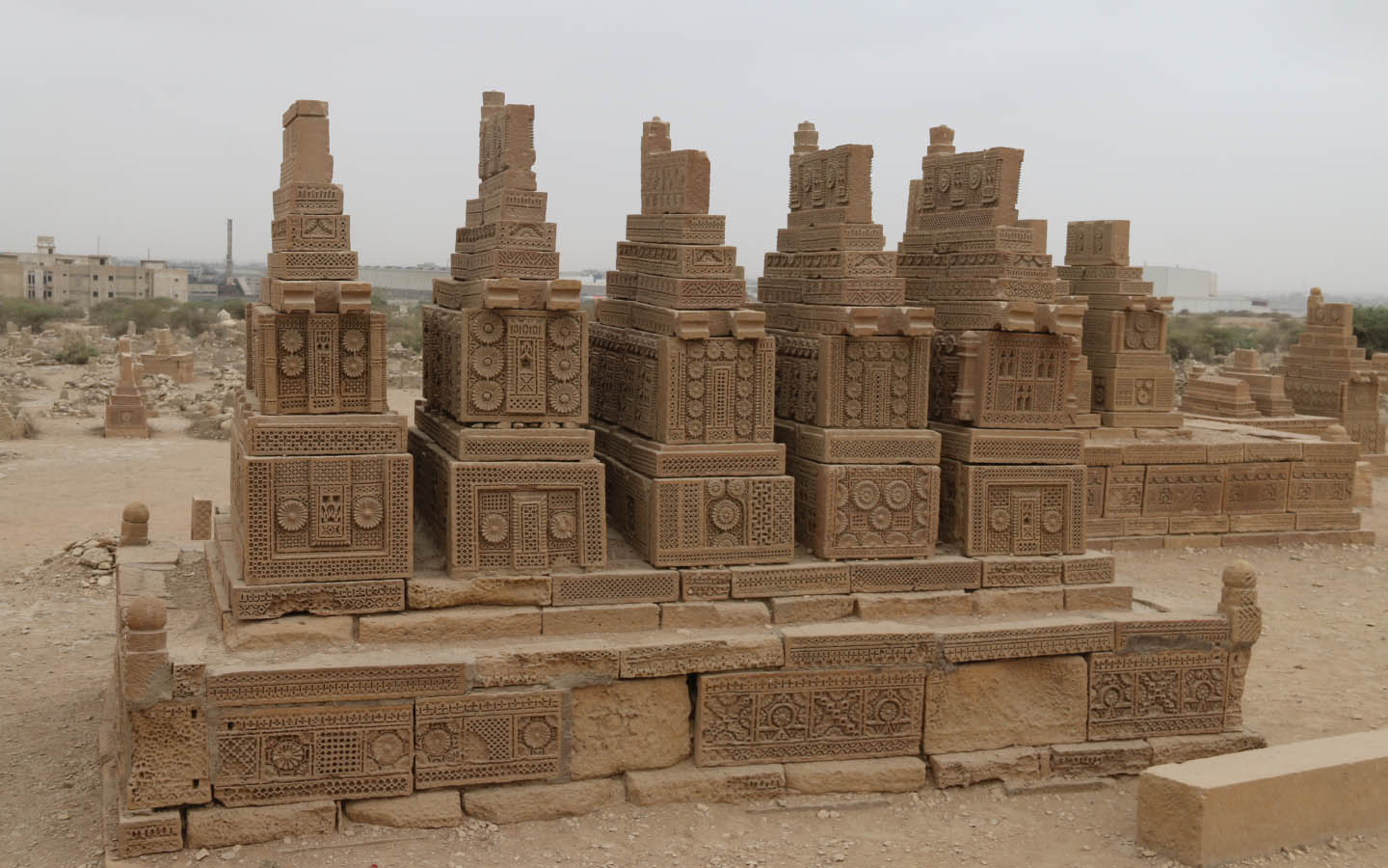 Chaukhandi Tombs: Famous Historical Site in Sindh | Zameen Blog