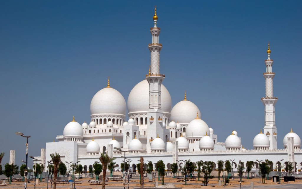 How Muslims Celebrate Eid ul Adha Around the World | Zameen Blog