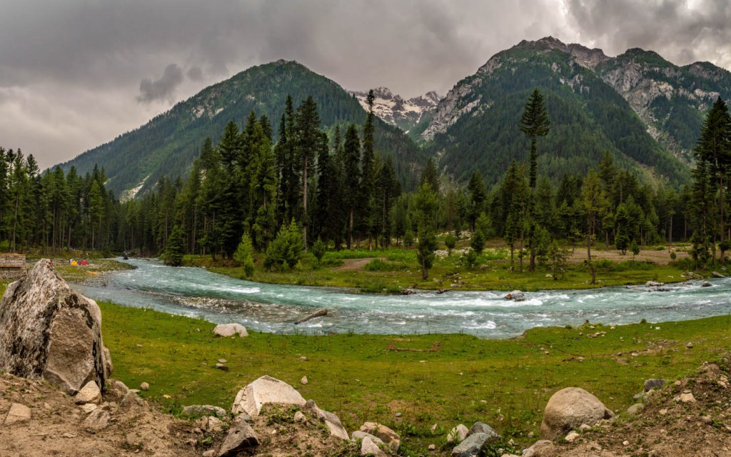 Kumrat Valley of Khyber Pakhtunkhwa: A Complete Guide | Zameen Blog