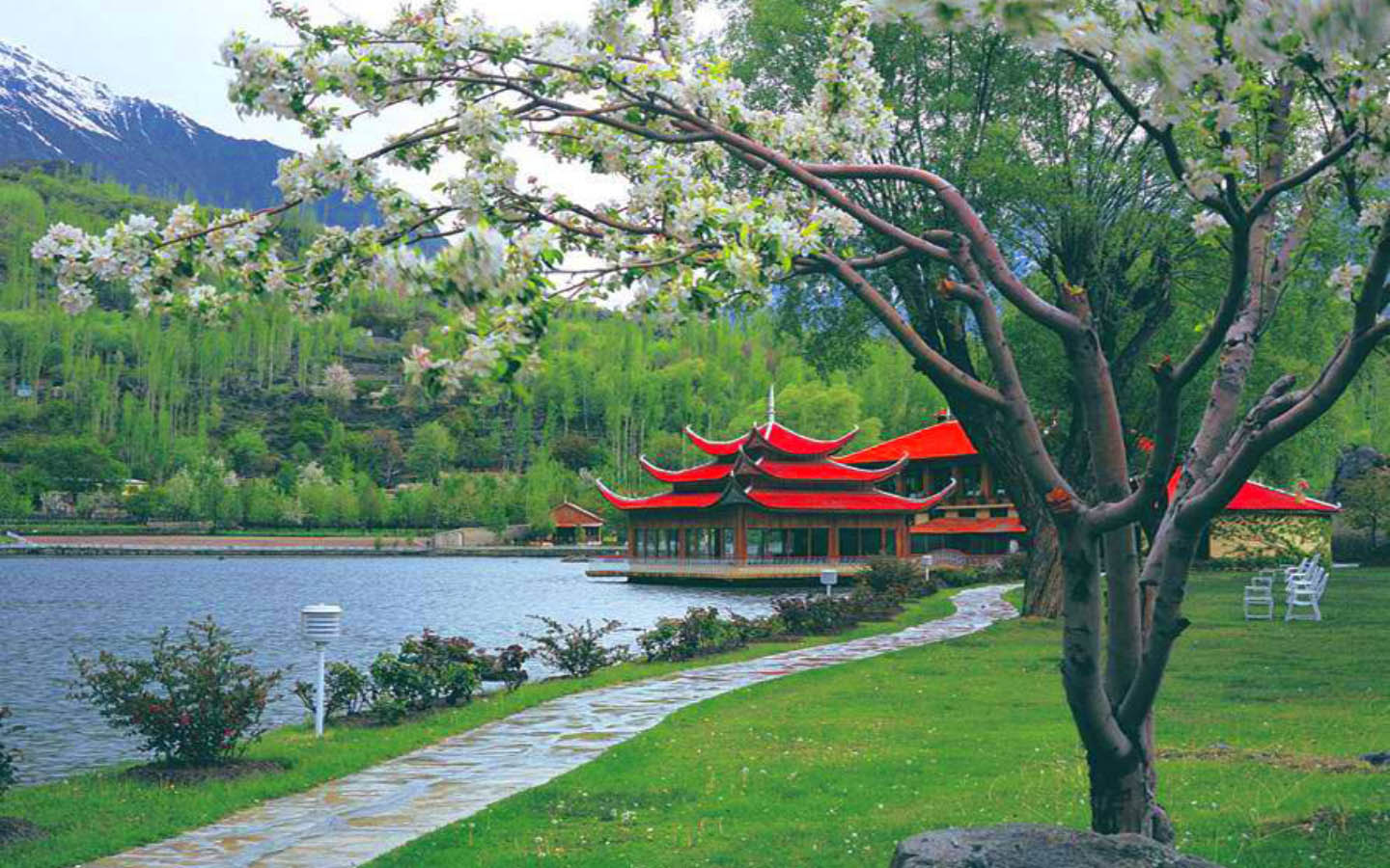 Top Hotels in Skardu: Location, Amenities & More | Zameen Blog