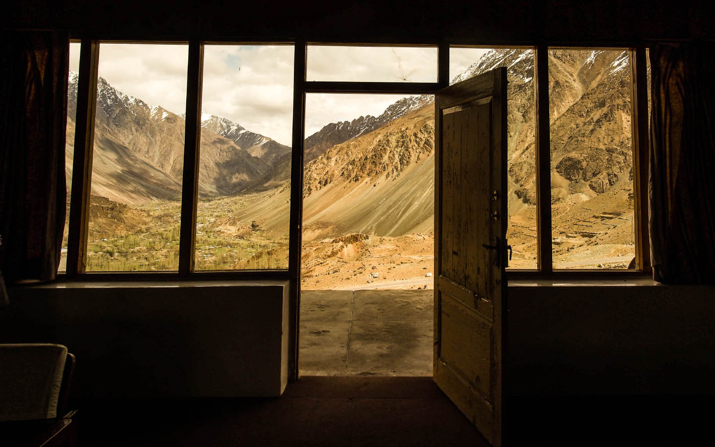 Best Placement of Windows in a House | Zameen Blog