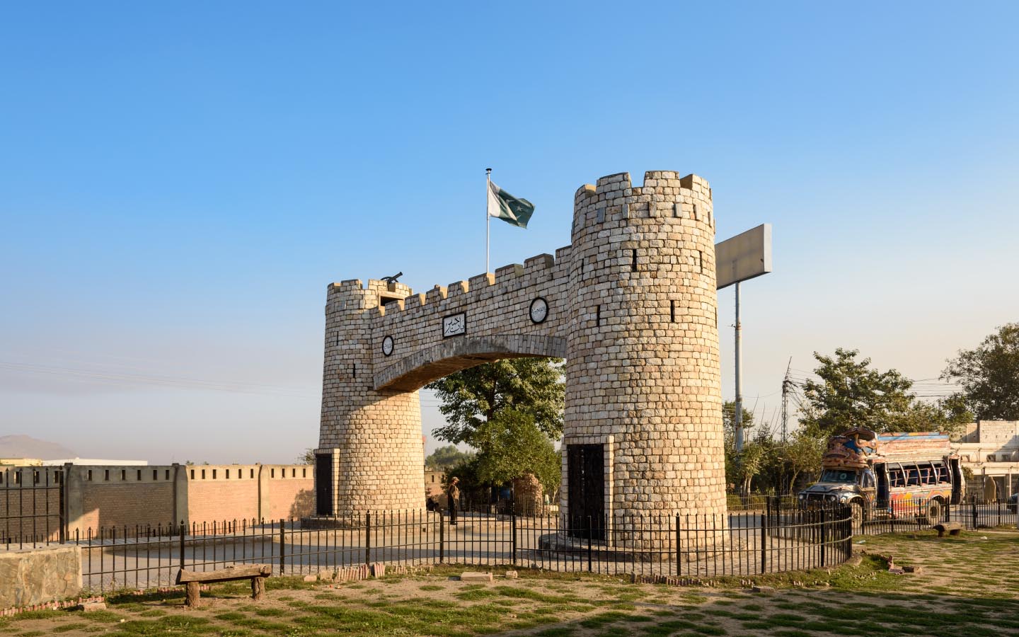 Historical Places in Peshawar: Facts, Location & More | Zameen Blog