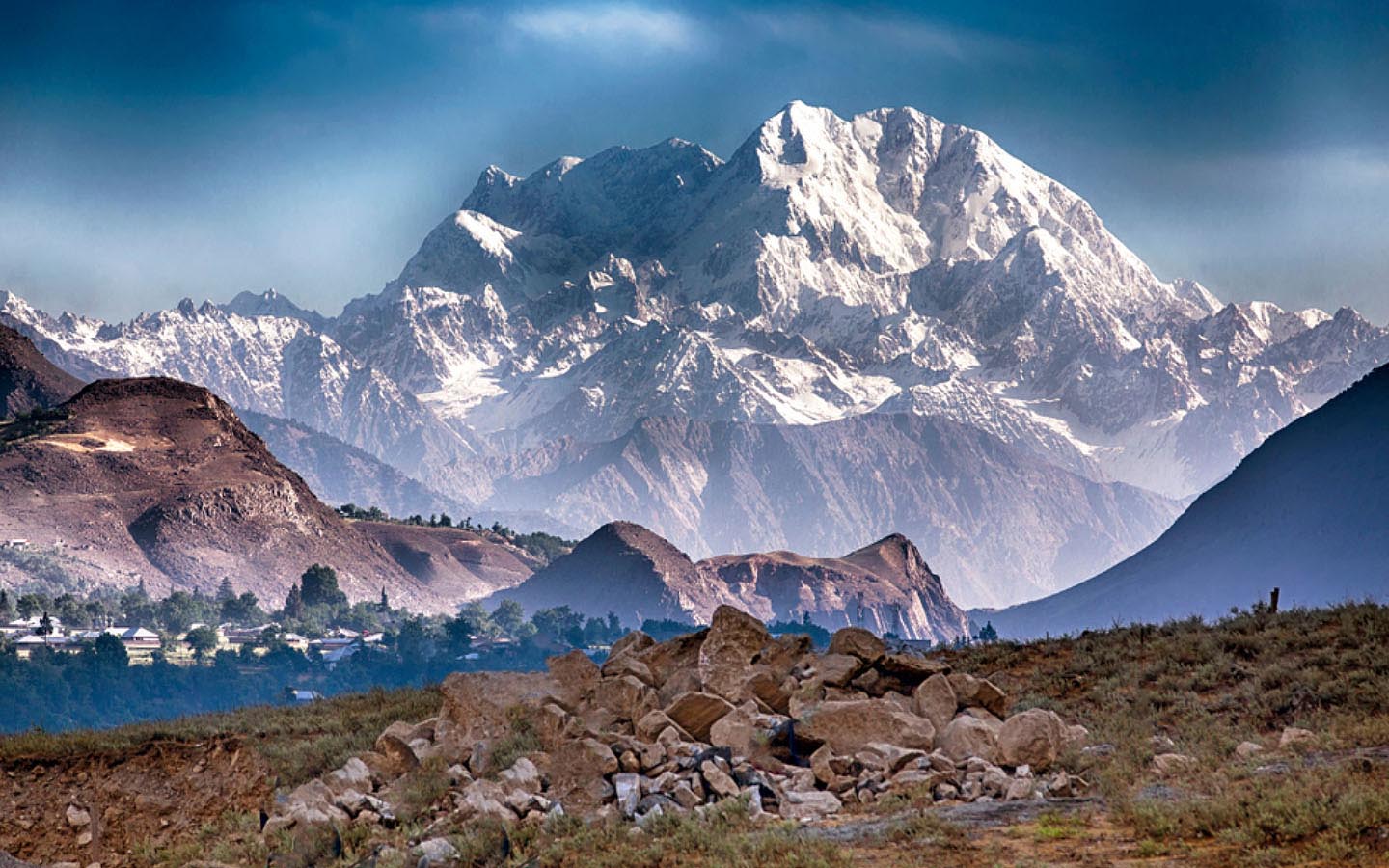 Top Mountain Ranges in Pakistan: K2, Nanga Parbat & More | Zameen Blog