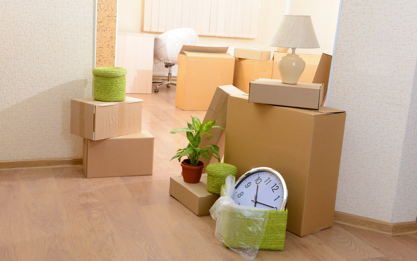 Top Tips for Unpacking After a Move | Zameen Blog
