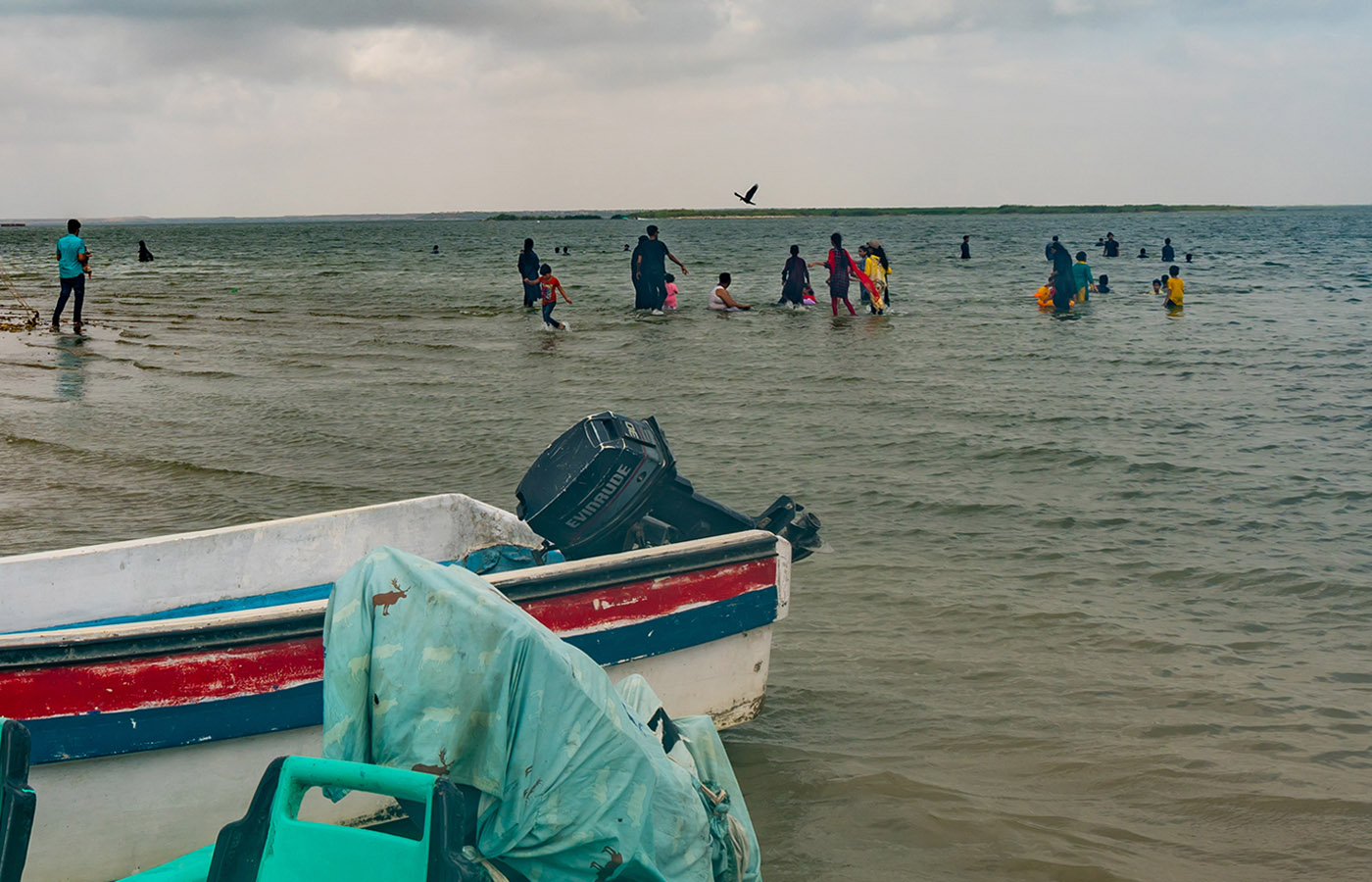 A Complete Travel Guide to Keenjhar Lake | Zameen Blog