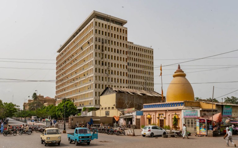 History of Kharadar and Mithadar: Landmarks, Food Streets & More ...