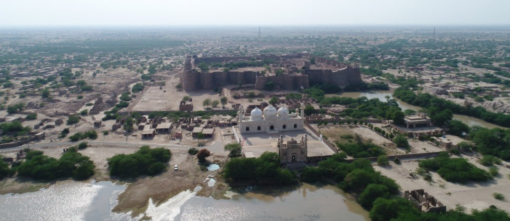 Trip to the Cholistan Desert: Tourism, Activities & More | Zameen Blog