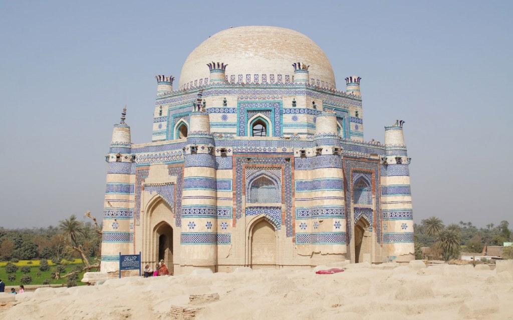 Trip to the Cholistan Desert: Tourism, Activities & More | Zameen Blog