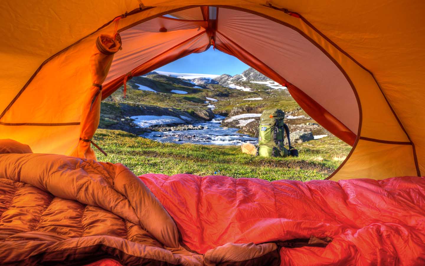 Best Hacks and Tips for Camping Outdoors | Zameen Blog