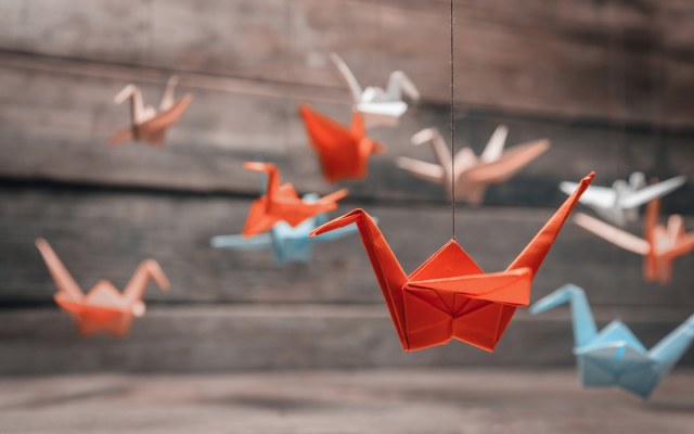 Best DIY Origami Room Decoration Ideas | Zameen Blog