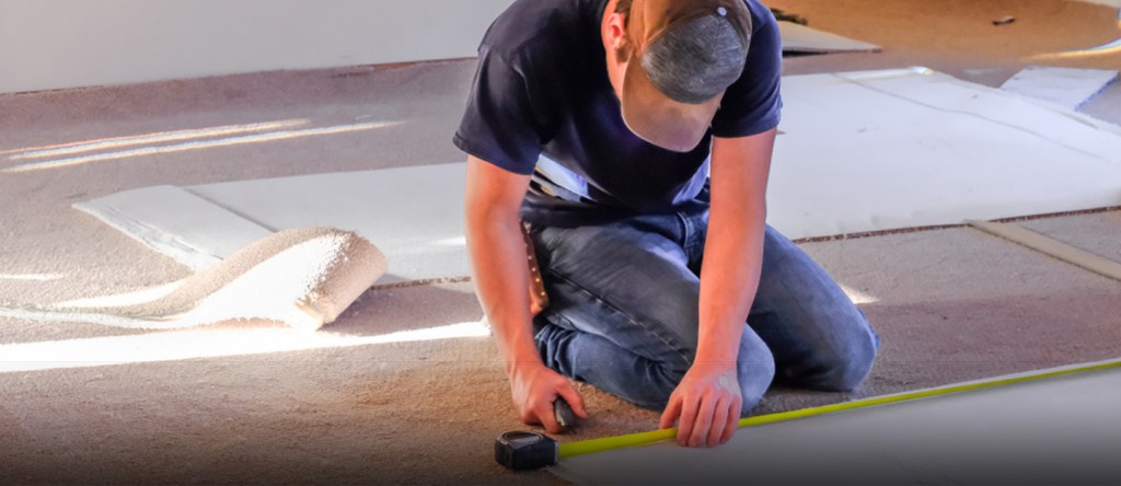 Carpet Installation Guide: Tools, Equipment & More | Zameen Blog