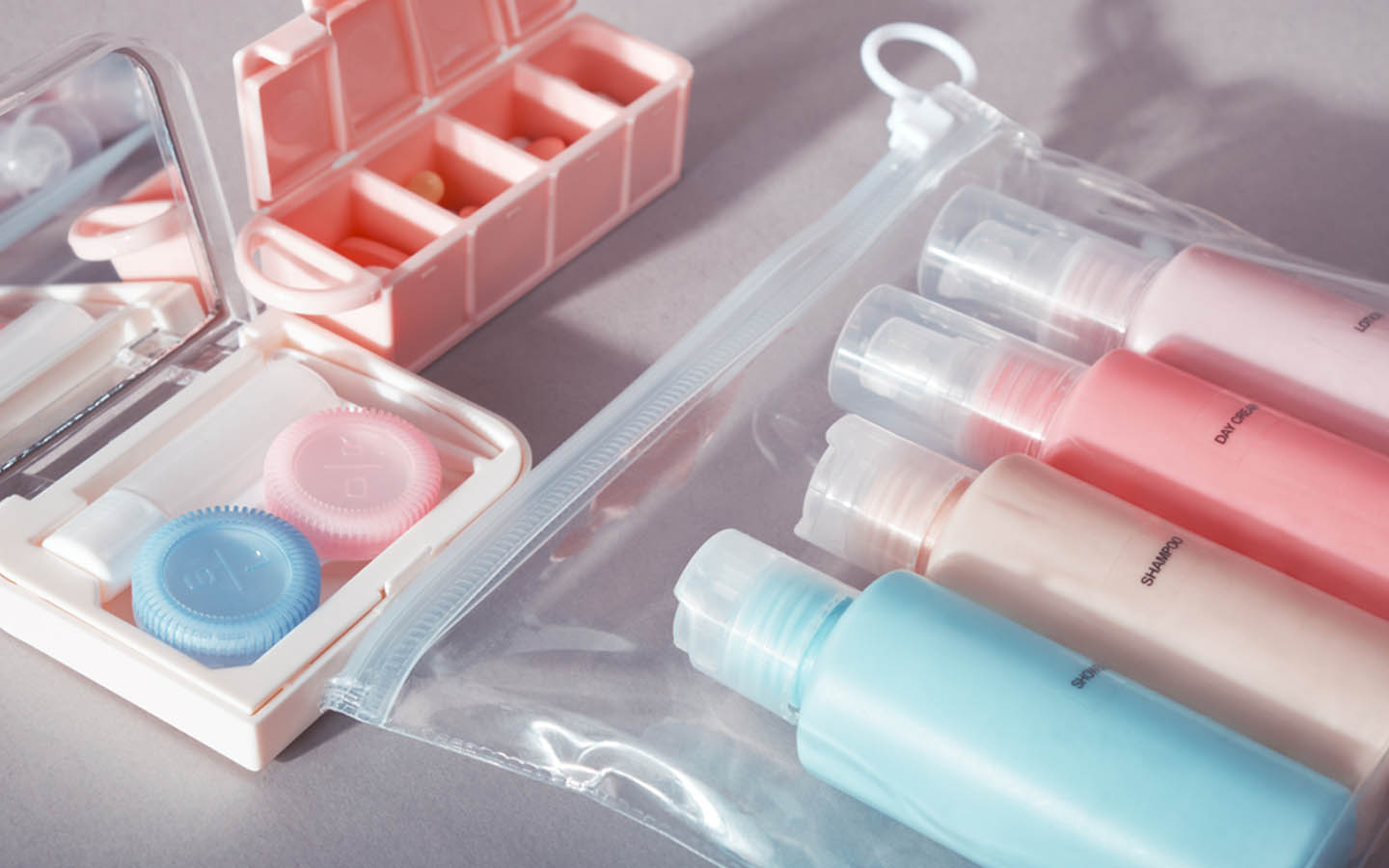 How to Pack an Essentials Box for a Move | Zameen Blog