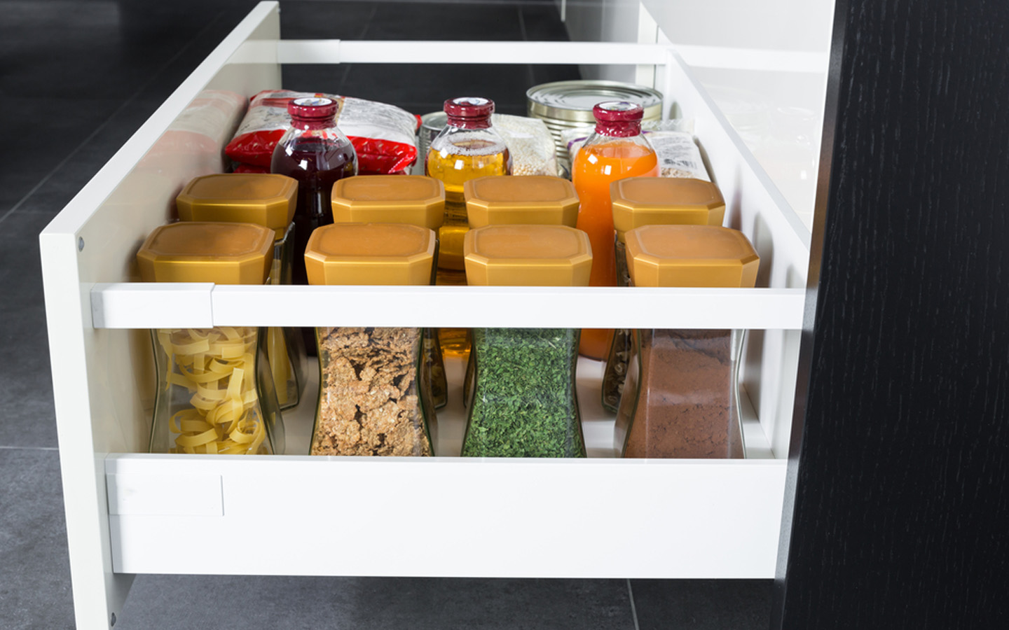 Smart Spice Storage Ideas for Your Kitchen | Zameen Blog