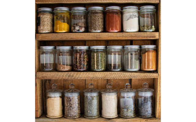 Smart Spice Storage Ideas for Your Kitchen | Zameen Blog