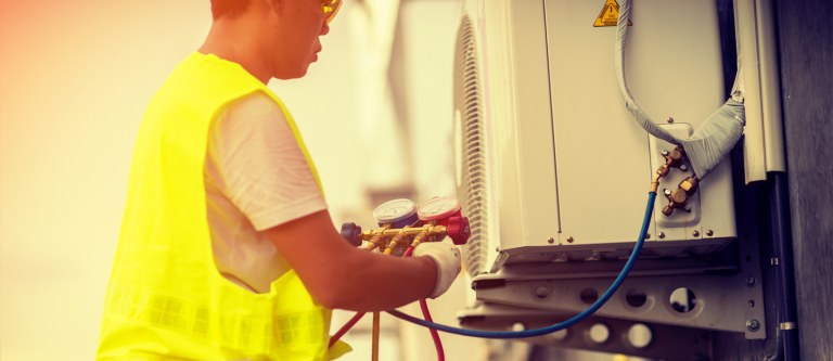 Filling Gas in an AC Unit: Equipment, Rates, Tips and More | Zameen Blog