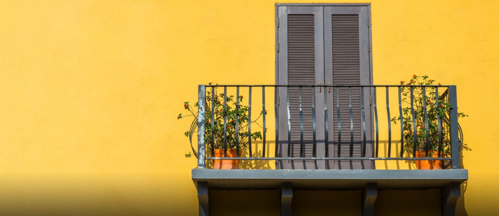 Beautiful Balcony Railing Designs for Your Home | Zameen Blog