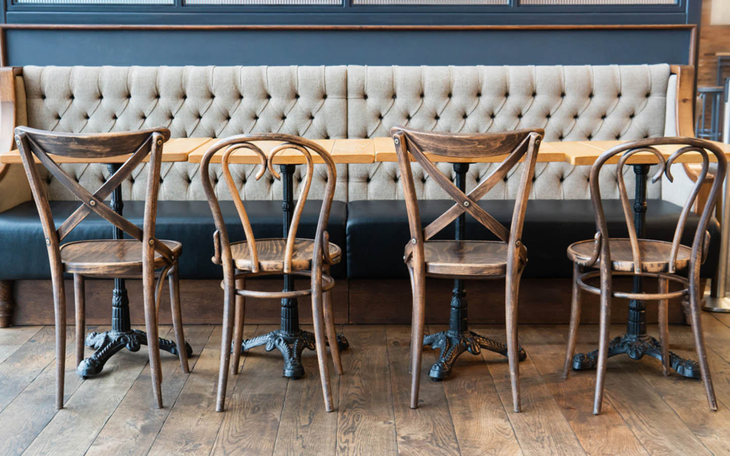 Best Ideas for Hosting a Housewarming Party | Zameen Blog