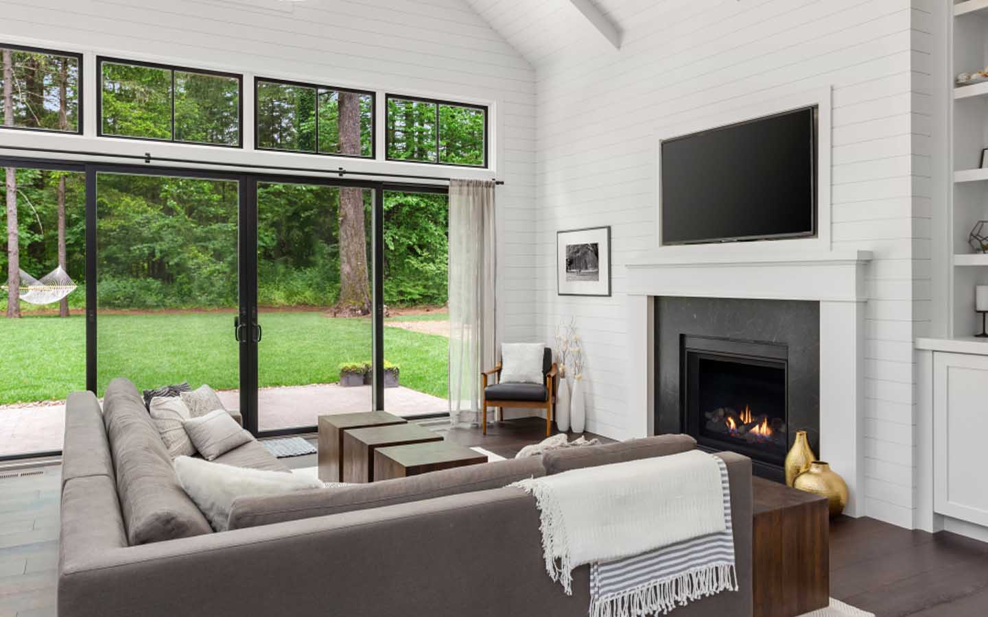 Best Places to Buy a Farmhouse in Karachi | Zameen Blog