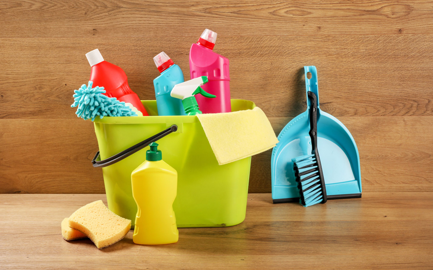 Tips to Clean Your House After a Sandstorm | Zameen Blog