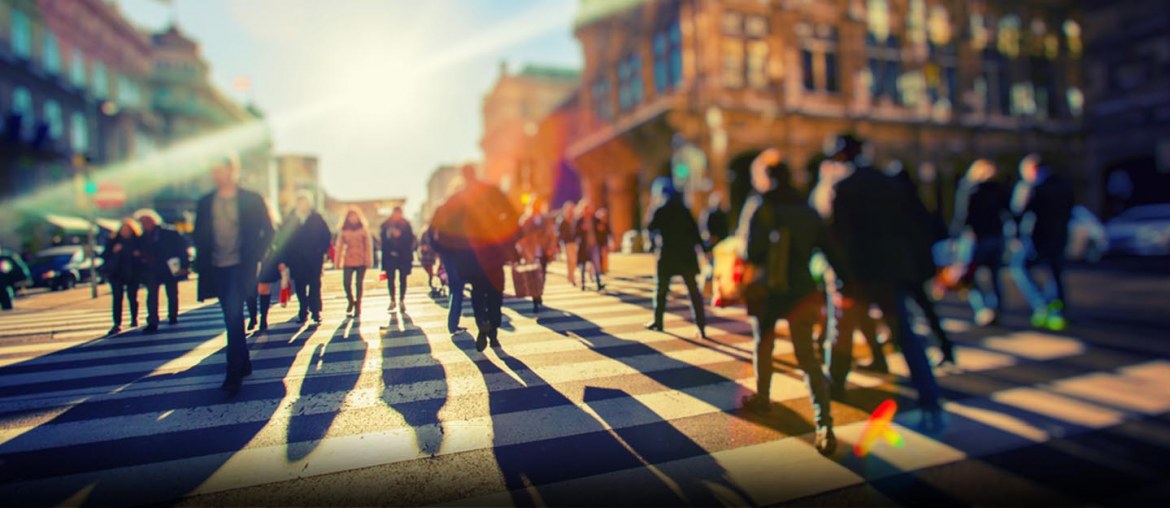 Living on a Busy Street: Pros & Cons | Zameen Blog