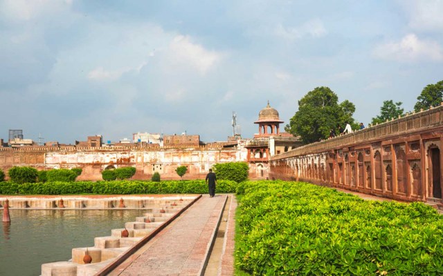 Shalimar Gardens, Lahore: Location, Timings & More | Zameen Blog