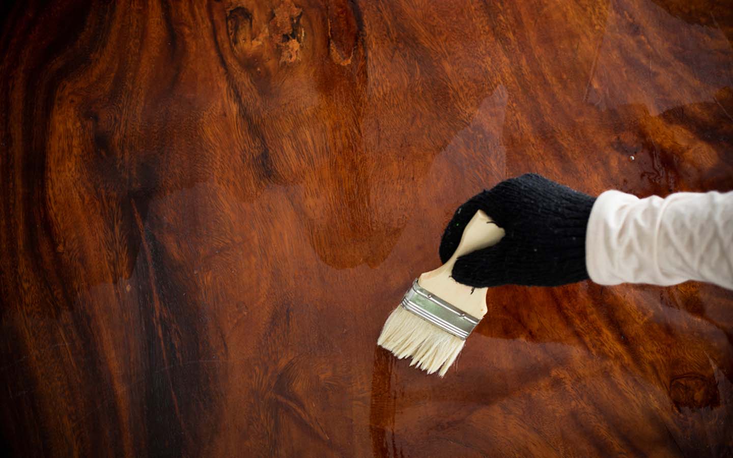 Best Material Finishes for Wardrobes | Zameen Blog