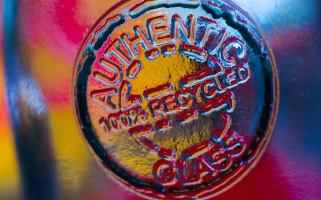 How to Use Recycled Glass in Your Interior Design | Zameen Blog