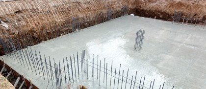 Plinth in Construction: Purpose, Application & More! | Zameen Blog