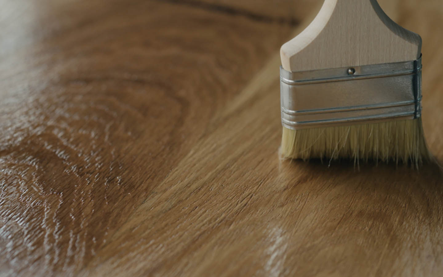 How to Protect Wooden Furniture from Moisture? | Zameen Blog