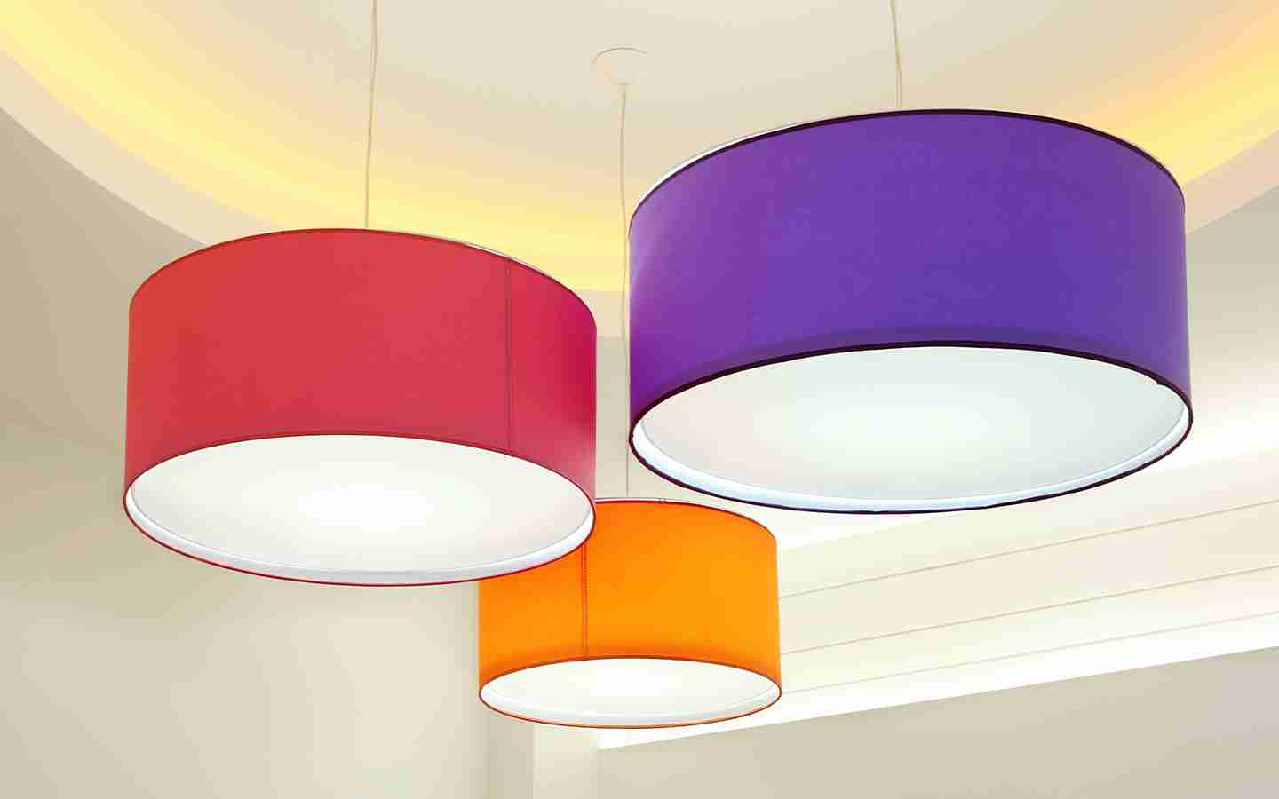 Colourful Décor for Your Rental Home: Tips & Tricks | Zameen Blog