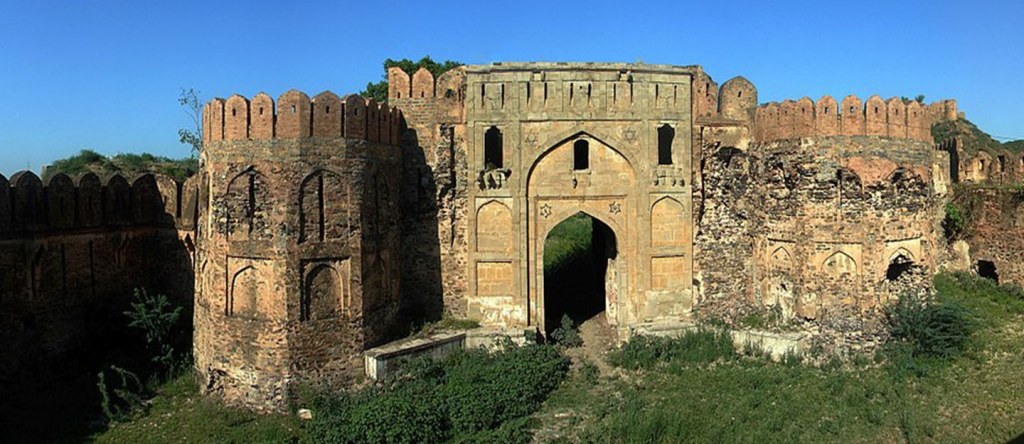 Traveler’s Guide to Attock Fort: History, Location & More | Zameen Blog