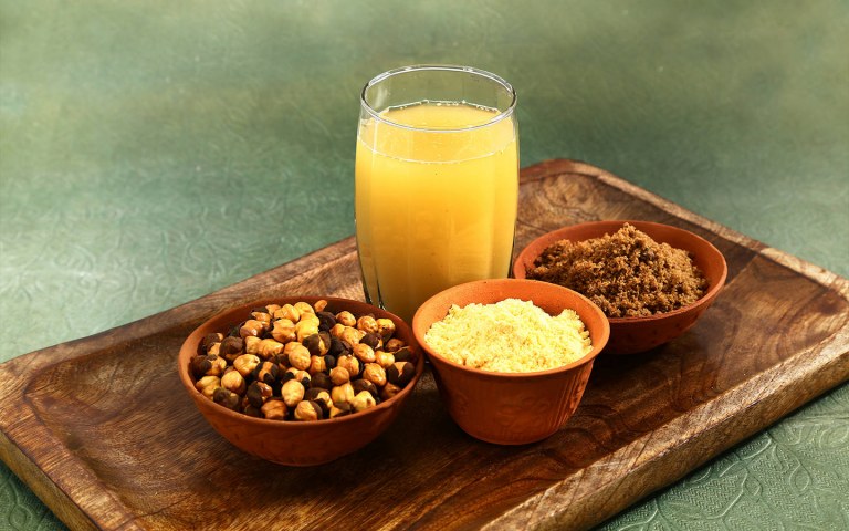 Popular Traditional Summer Drinks In Pakistan | Zameen Blog